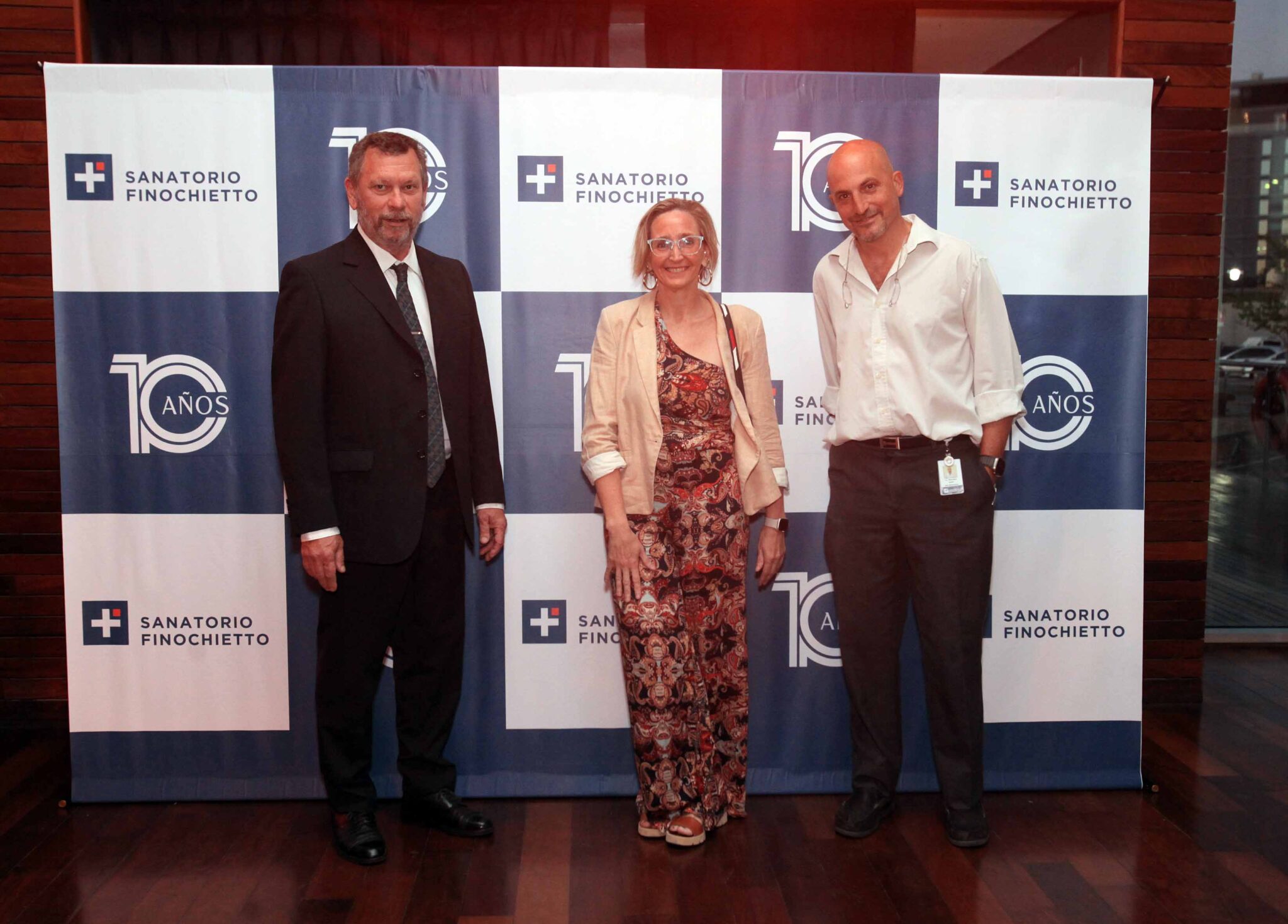 Finochietto festejó sus 10 años en Madero Walk - Pharmabiz.NET