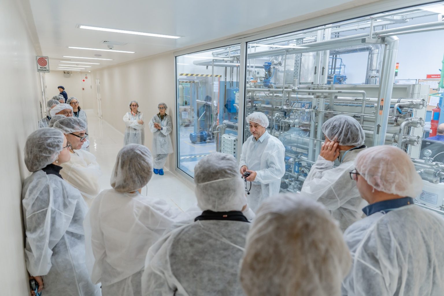 Adium: inversión y visita a San Juan - Pharmabiz.NET